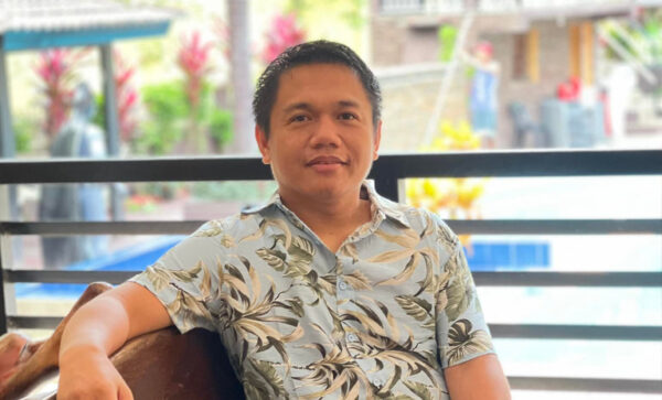 Dr. Joseph De Guzman – Curapet Animal Clinic